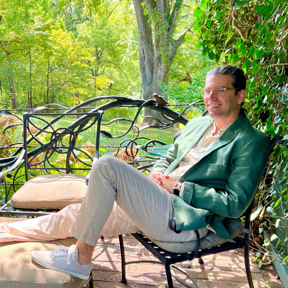 Ari Kuschnir – Americas – 2024 | shots Awards